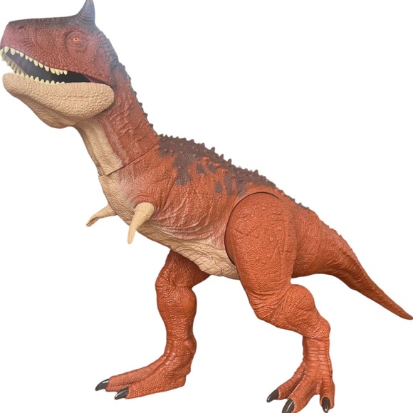 Mattel | Toys | Mattel Jurassic World Colossal Carnotaurus Toro ...